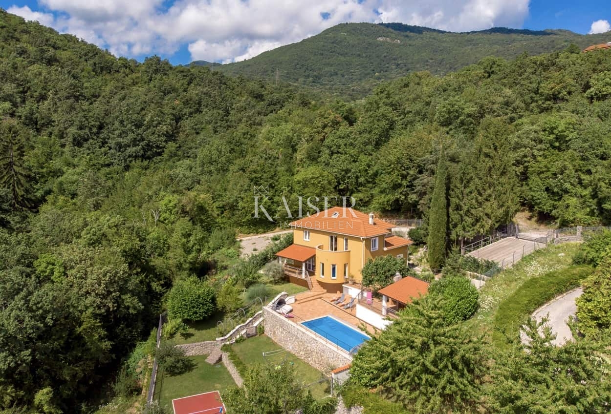 Traditionelles Haus mit Meerblick in Opatija, haus, fläche 300m2